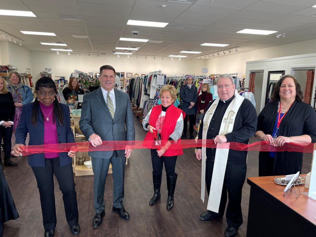 For Pete’s Sake Thrift Shop Hosts Grand Opening Ribbon Cutting - St ...